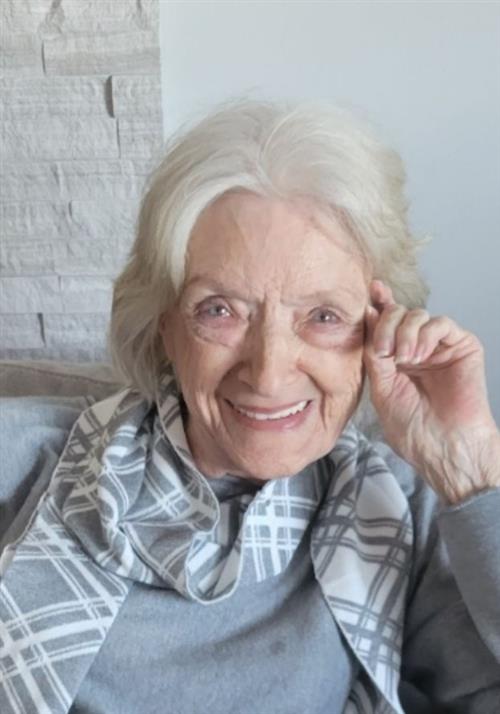 Joyleen "Joy" Jovanovich — Pollock-Randall Funeral Home - Port Huron, MI